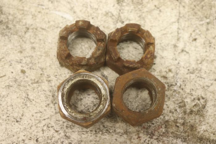 Can-Am Outlander 650 XT 11 Lug Nuts 250100100 #1 39968 - Power Sports ...