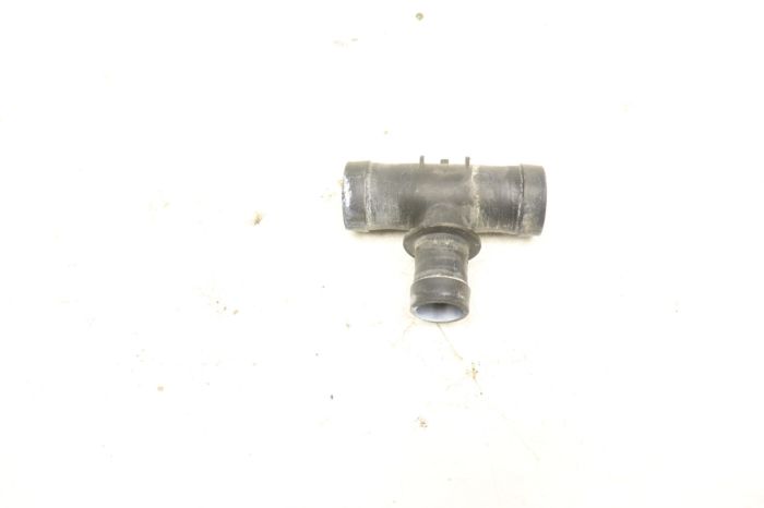 Can-Am Commander 1000 LTD 14 Radiator Tube Connectors 509000372 47797 ...