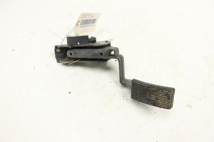 Can-Am Defender HD8 800 DPS 18 Accelerator Pedal 707001599 49580 ...