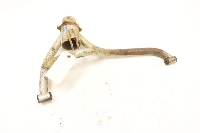 Suzuki Quad Runner 4x4 250 87 Axle Carrier Knuckle Left Rear 61100 ...