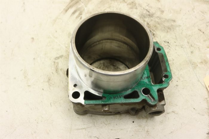 John Deeretrail Buck 500 Auto 4X4 05 Engine Cylinder 16569 - Power ...