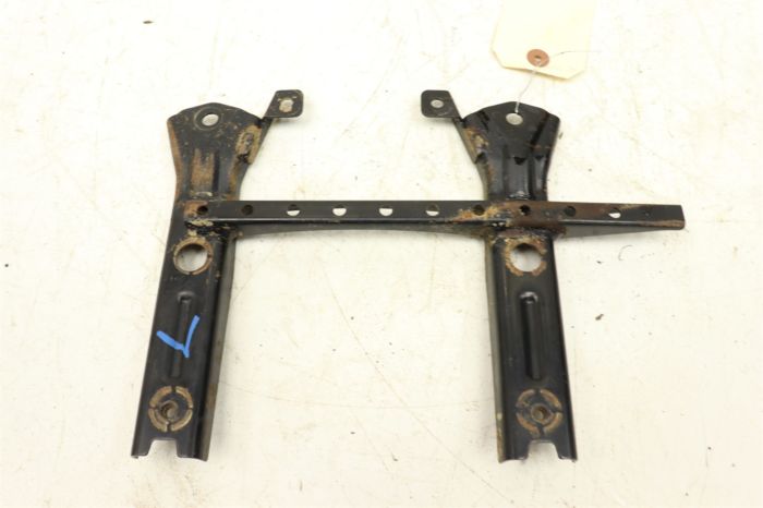 Yamaha 12-21 Grizzly 16-21 Kodiak 550 700 Left Footrest Support 1HP ...